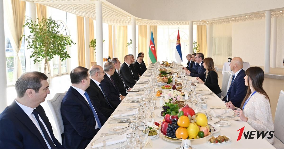 В честь Президента Сербии дан обед - ФОТО | 1news.az | Новости