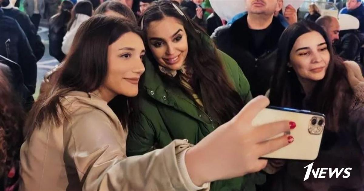 Лейла Алиева встретилась с жителями Баку - ФОТО | 1news.az | Новости