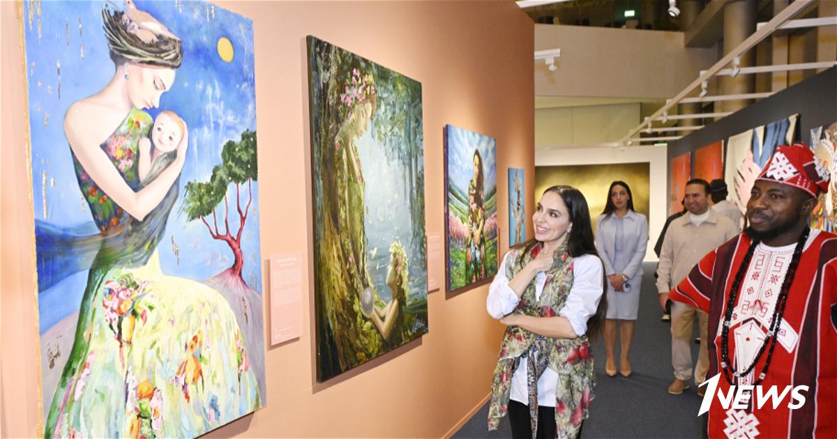 Лейла Алиева приняла участие в открытии выставки «Возрожденная красота» в Центре Гейдара Алиева ...