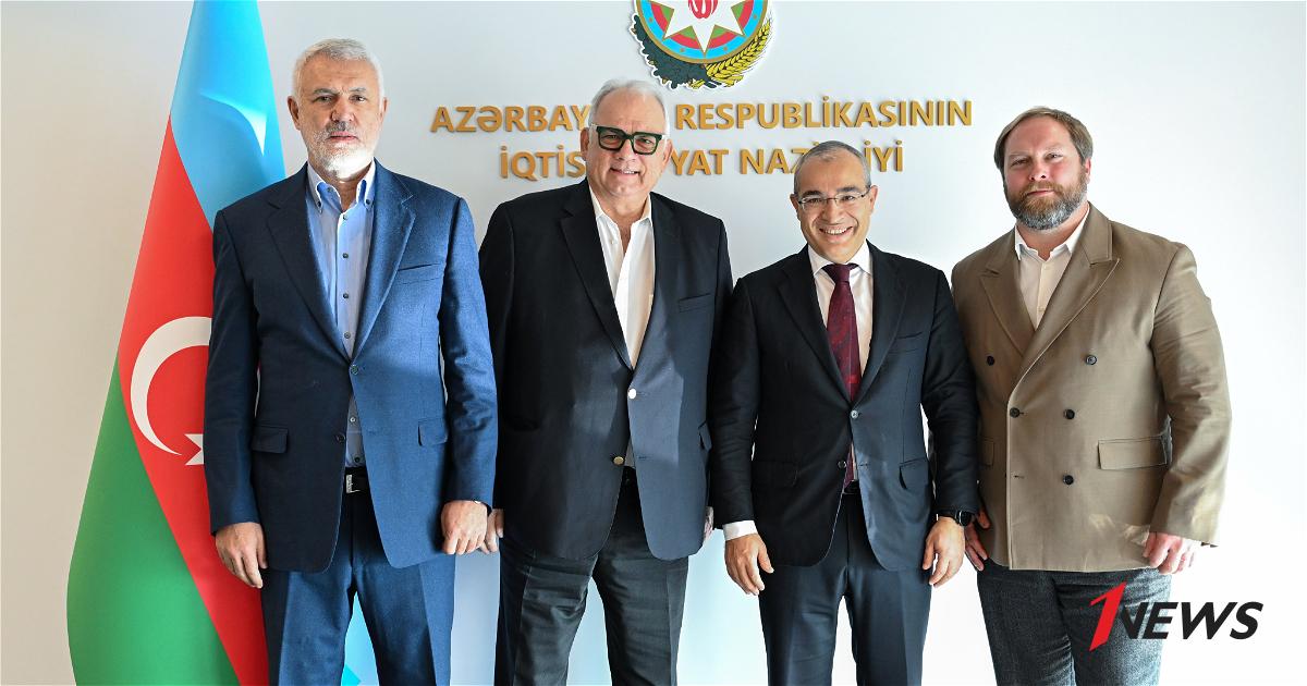 Микаил Джаббаров встретился с президентом Международной федерации борьбы | 1news.az | Новости