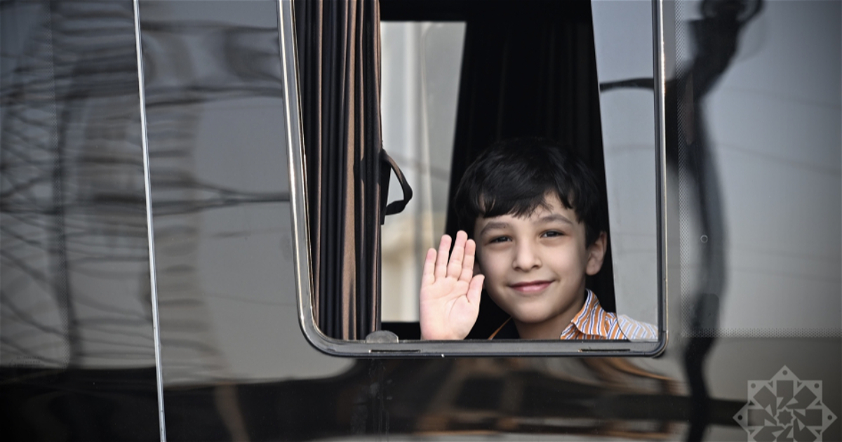 В село Хыдырлы Агдамского района и в Джебраил возвращается очередная группа бывших вынужденных ...