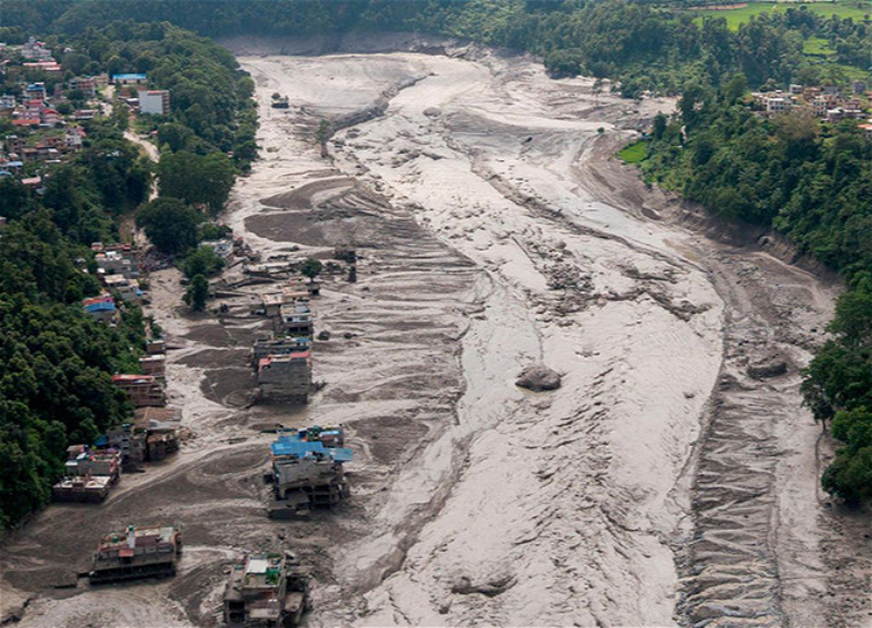 In Nepal, the warning came 38 minutes after the avalanche | 1news.az | News